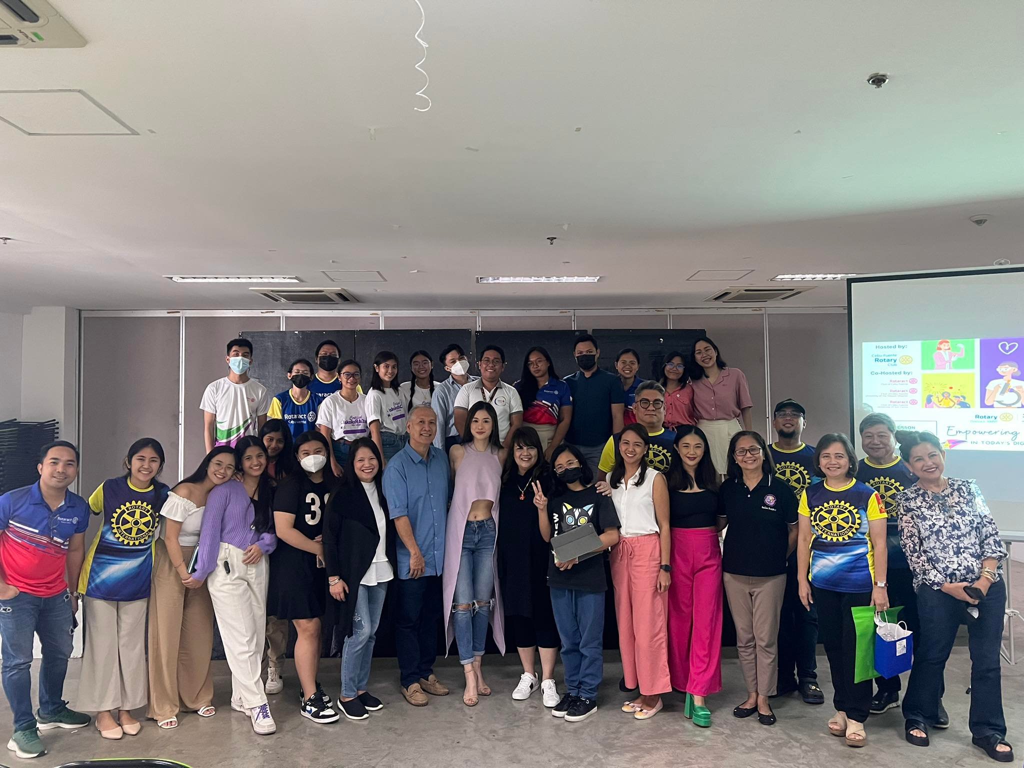 Rotaract Cebu Fuente Co-hosts Empowering Girls Forum – Rotaract Philippines